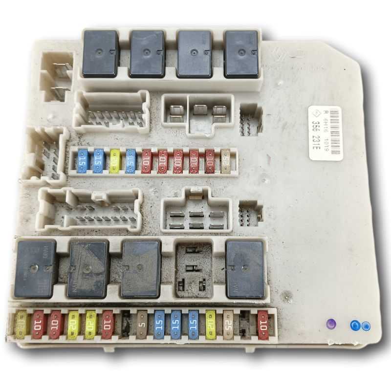 BOITE MODULE USM CONTROLEUR RENAULT CLIO III ref 356231E