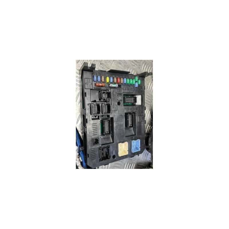 BSI / SICHERUNGSKASTEN MULTIFUNKTIONSRELAIS PEUGEOT 807 ref 6580ZE