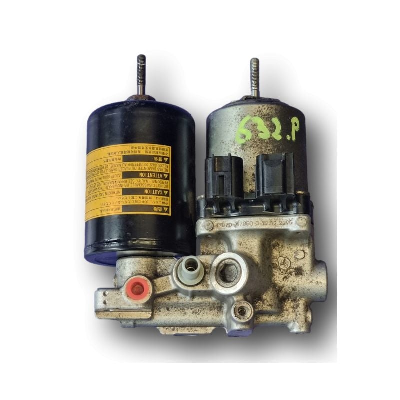 BRAKE BOOSTER TOYOTA RAV4 AURIS PRIUS 4707047050 47070-47050